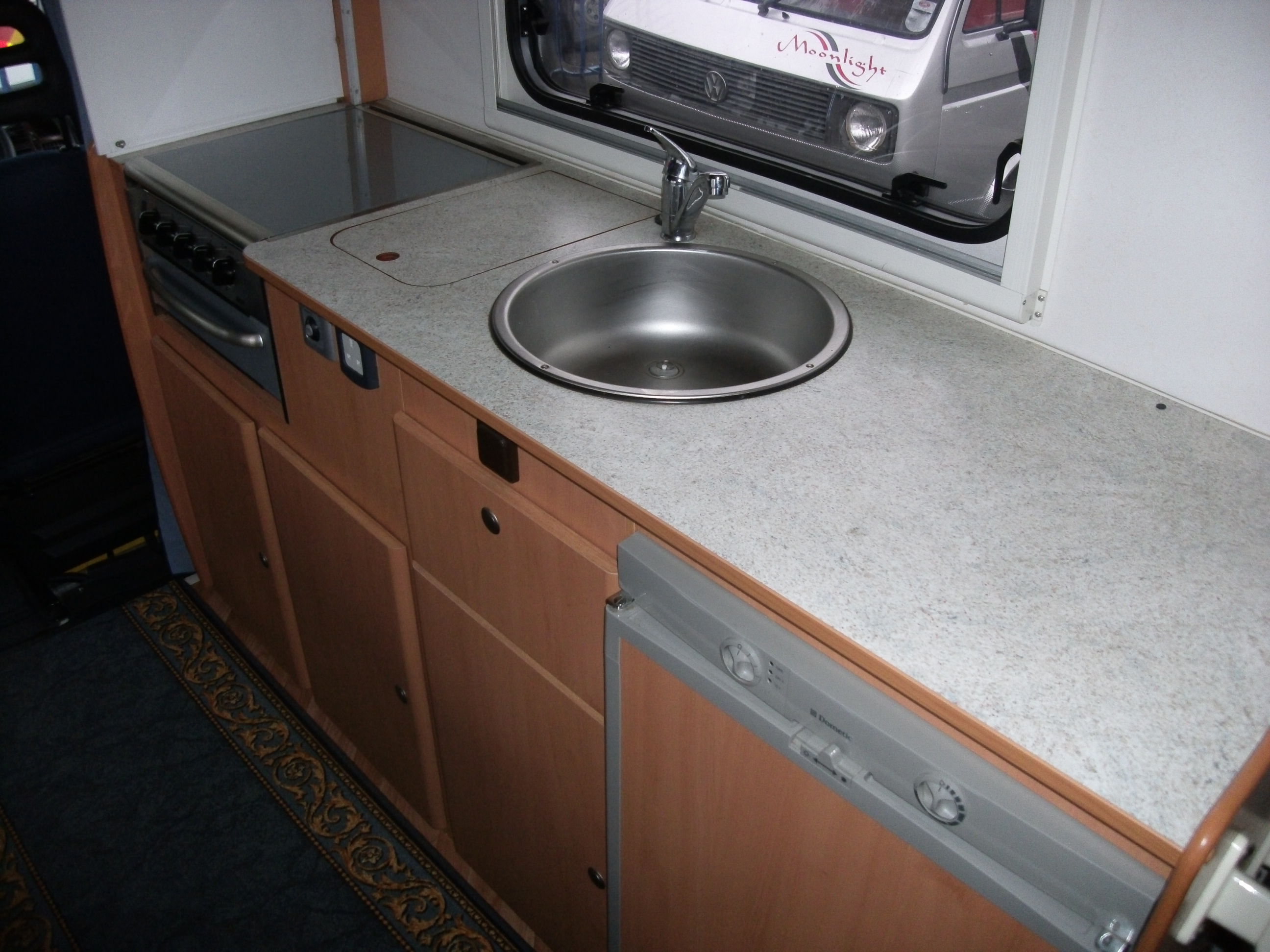 2005 Joint E33 - SOLD | Black Country Caravans & Camping