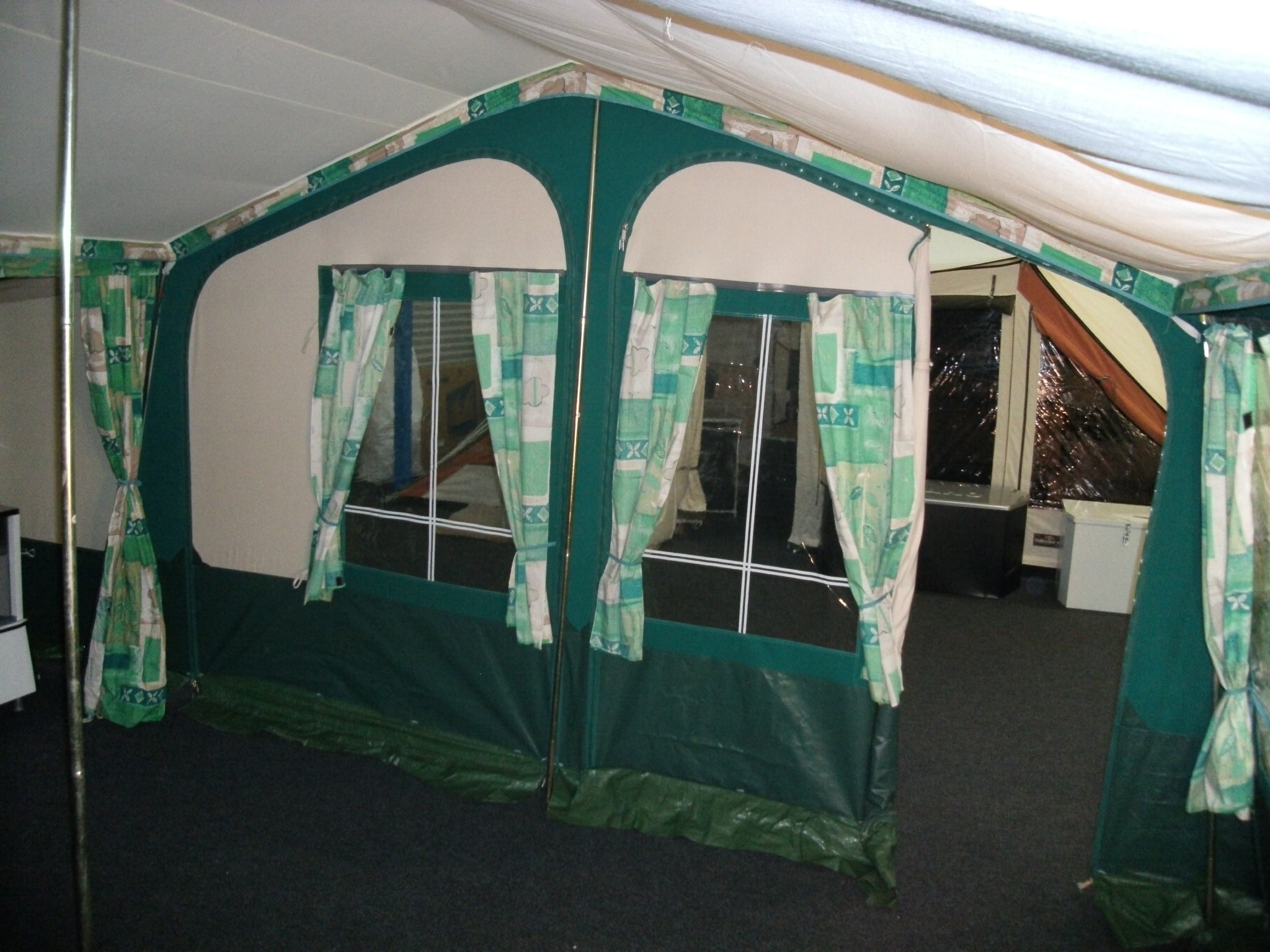 2006 Sunncamp Holiday 350SE - SOLD | Black Country Caravans & Camping