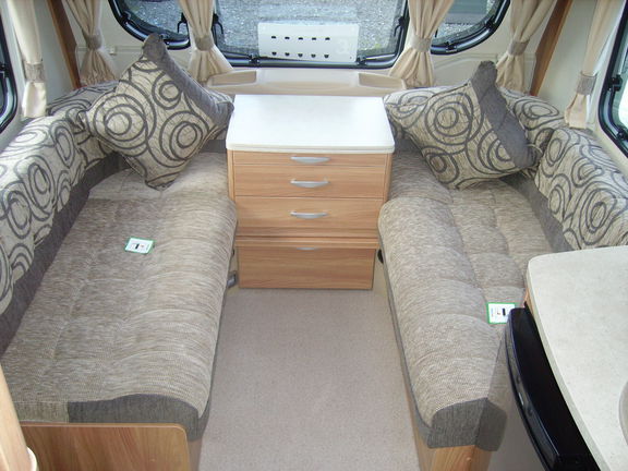 2011 Swift Challenger 565 - SOLD | Black Country Caravans & Camping