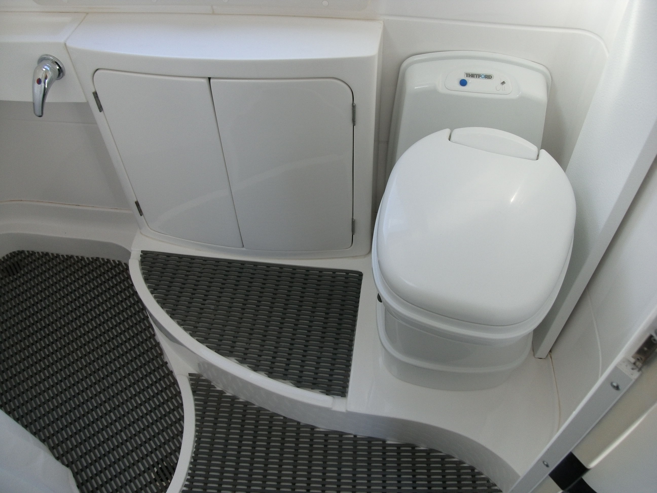 2007 Voyager Vector 650 - SOLD | Black Country Caravans & Camping